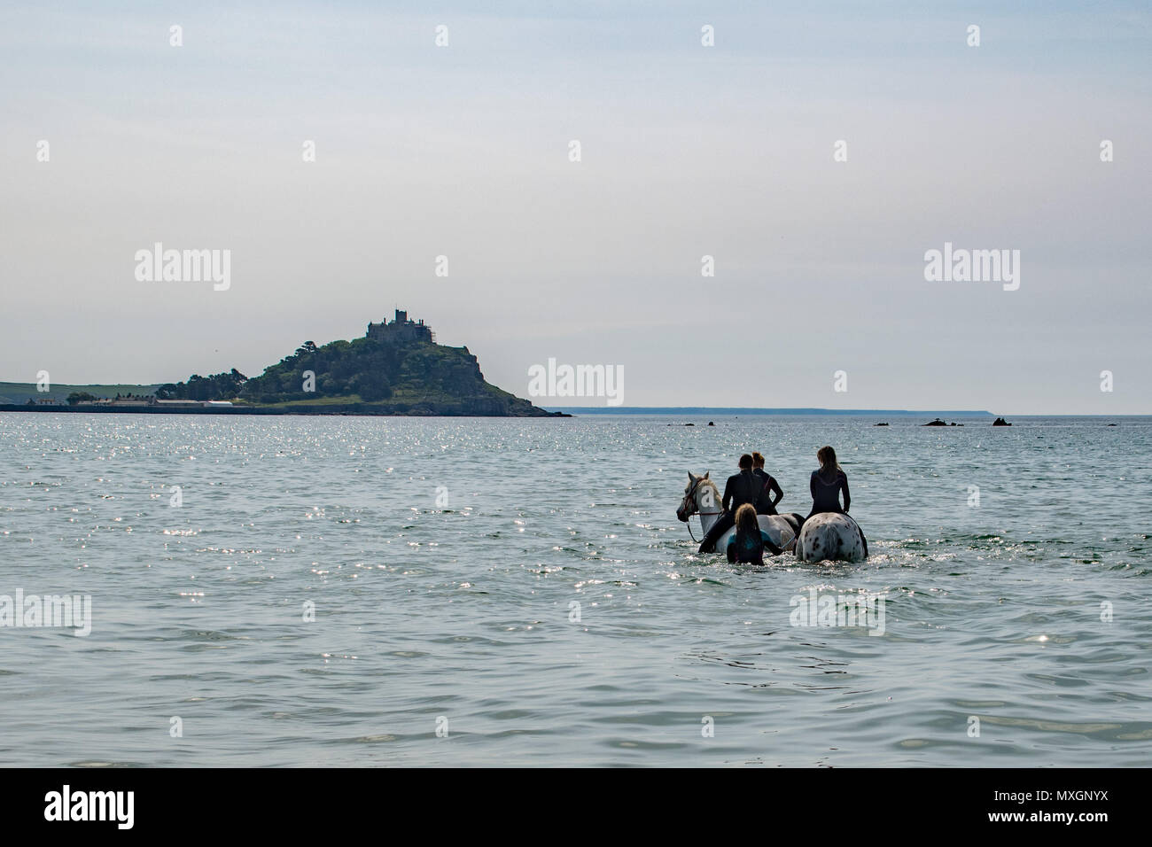 Long Rock, Cornwall, UK. 4th June 2018. UK Weather. It was scorching ...