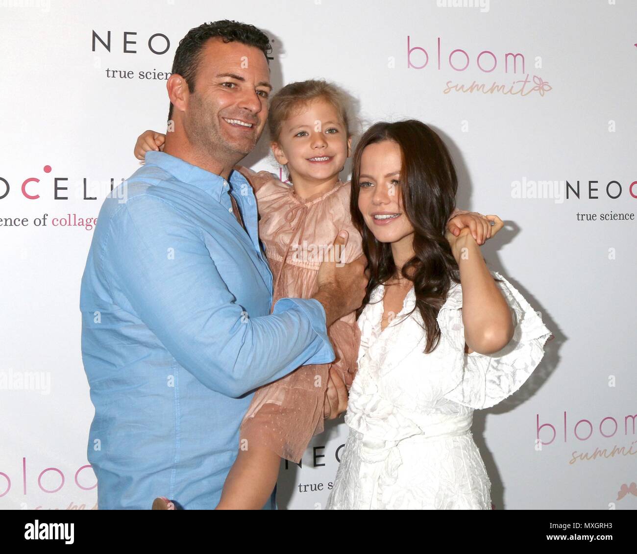 Beverly Hills, CA. 2nd June, 2018. Sean McEwen, Phoenix Emmanuel Sursok ...