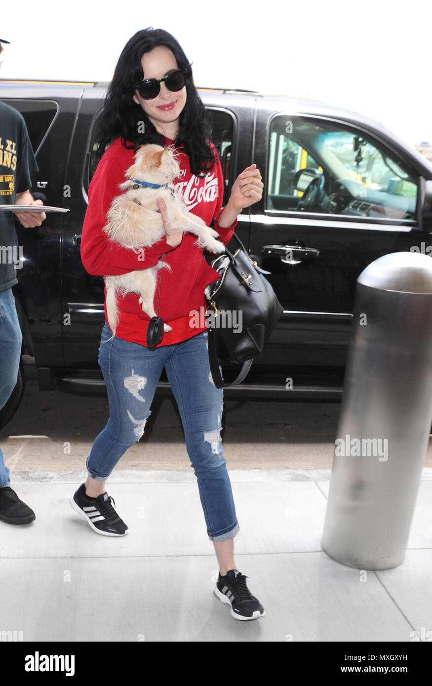 Los Angeles, Ca, USA. 04th June, 2018. Krysten Ritter with her dog ...