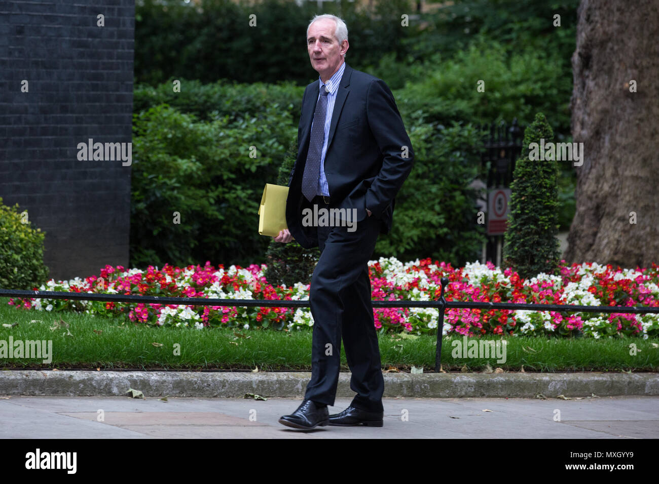 Leo quinn balfour hi-res stock photography and images - Alamy