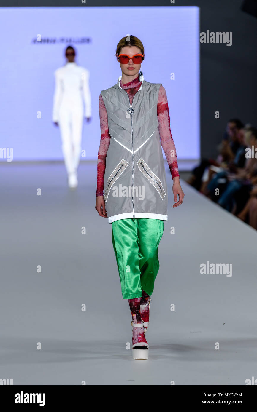 Anna fuller hi-res stock photography and images - Alamy