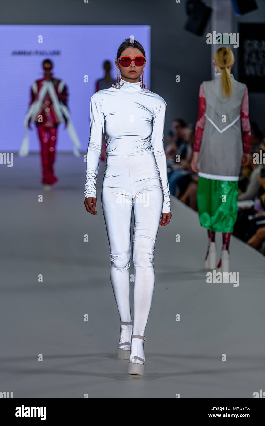 Anna fuller hi-res stock photography and images - Alamy