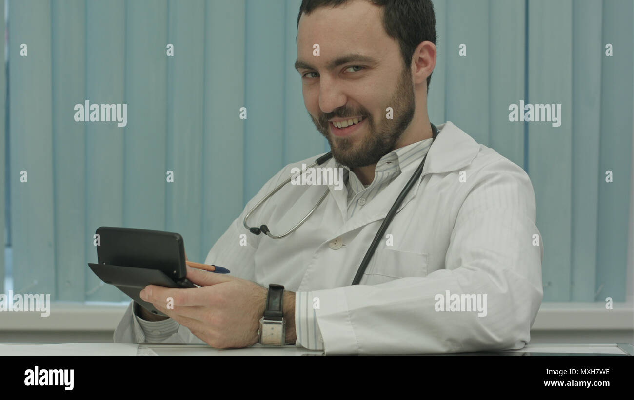 Sinister Doctor High Resolution Stock Photography and Images - Alamy