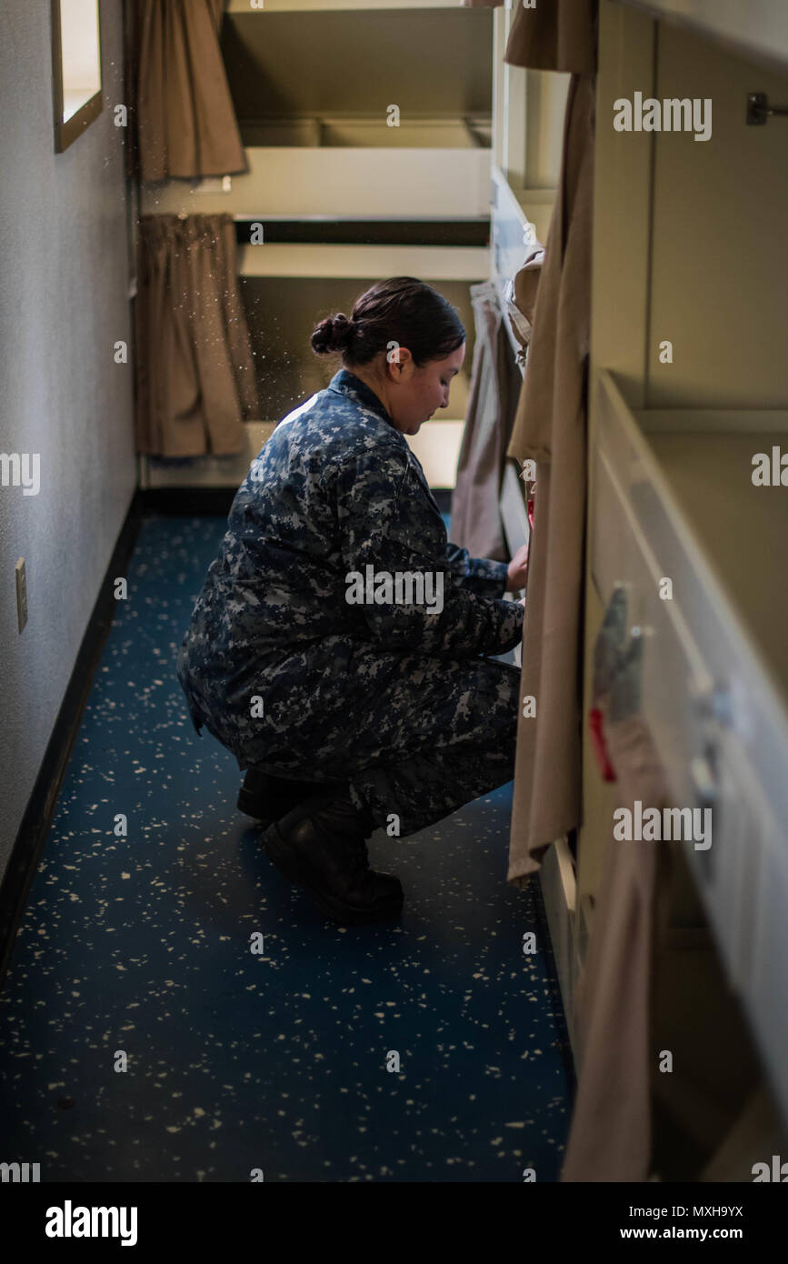 Berthing compartment hi-res stock photography and images - Alamy