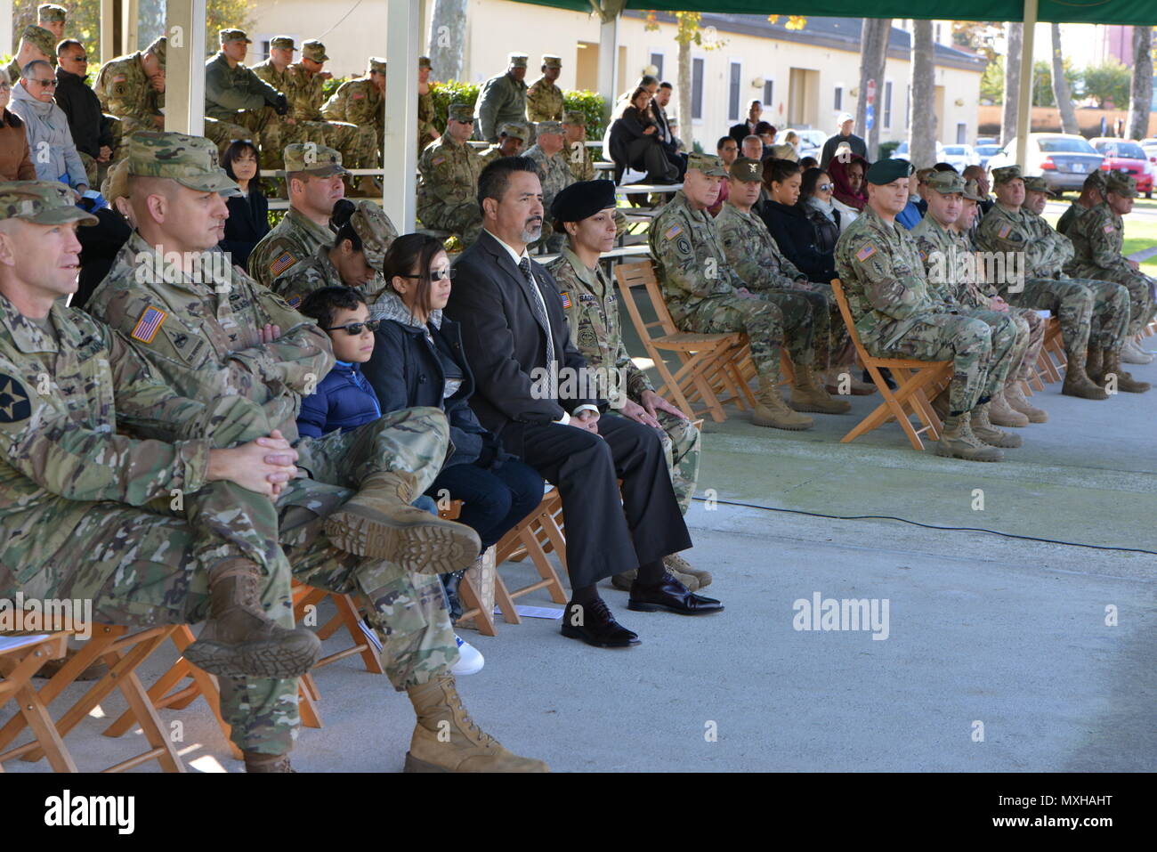 414th contracting support brigade hi-res stock photography and images ...