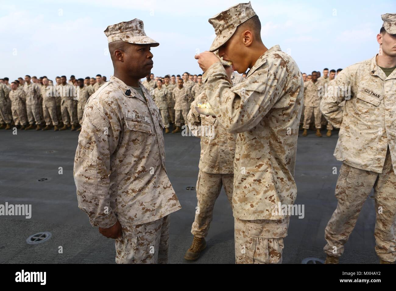 161110-M-MK246-030 RED SEA (Nov. 10, 2016) Marines and Sailors with the ...