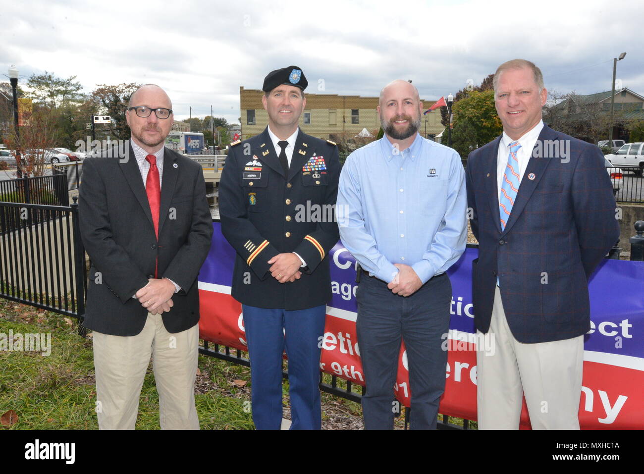 (Left to Right) Lt. Col. Stephen Murphy, Nashville District commander ...
