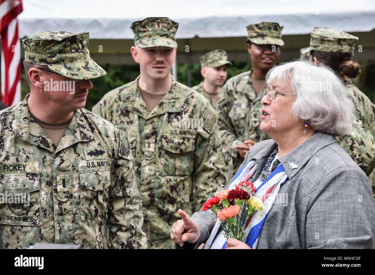 161111-N-OO032-233 GARDINER, Wash. (Nov. 11, 2016) Mrs. Joan Shields ...