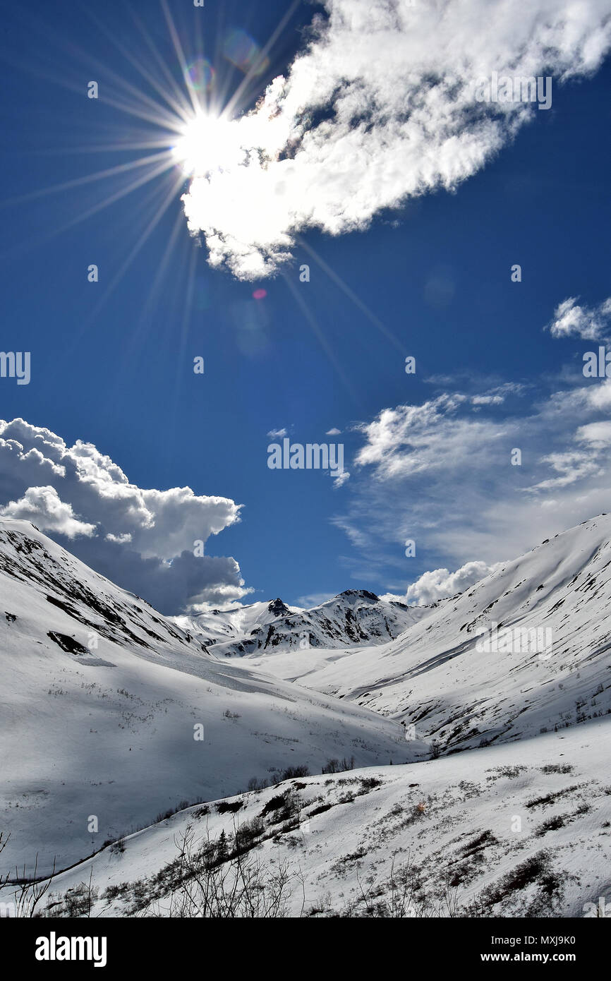Sunny spring day in Hatcher Pass, Alaska Stock Photo - Alamy