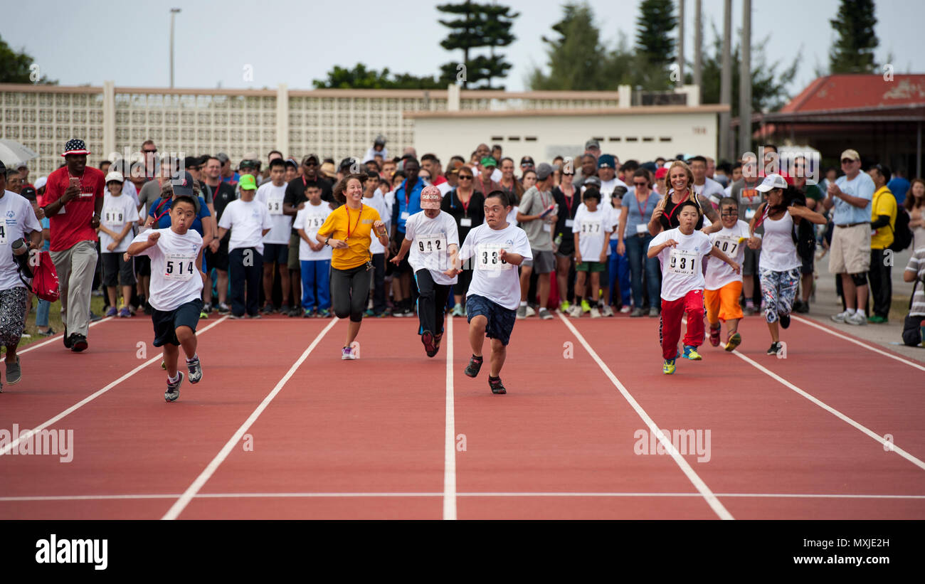 Senior olympics run hi-res stock photography and images - Alamy