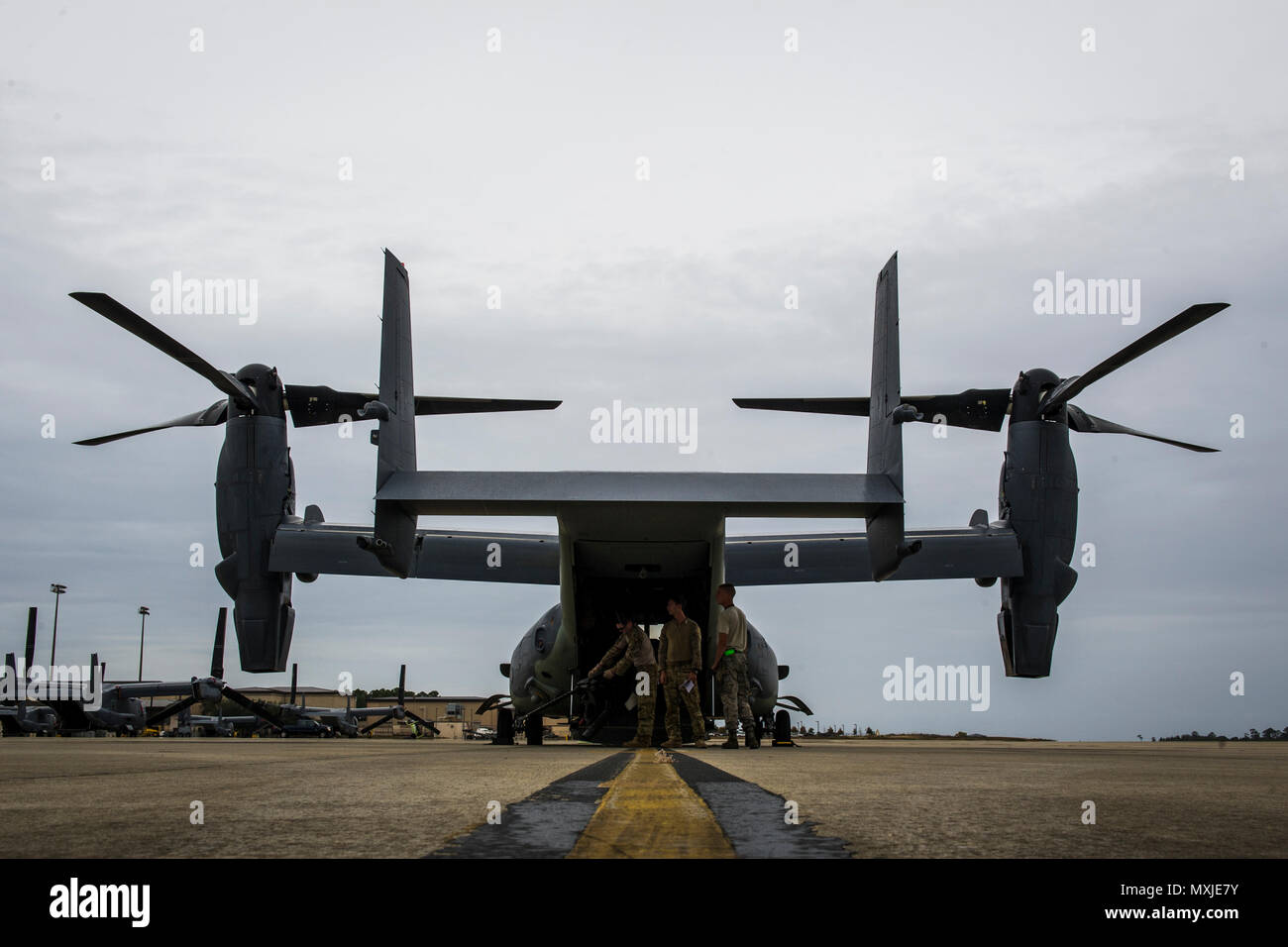 Air Commandos with the 8th Special Operations Squadron conduct a ...