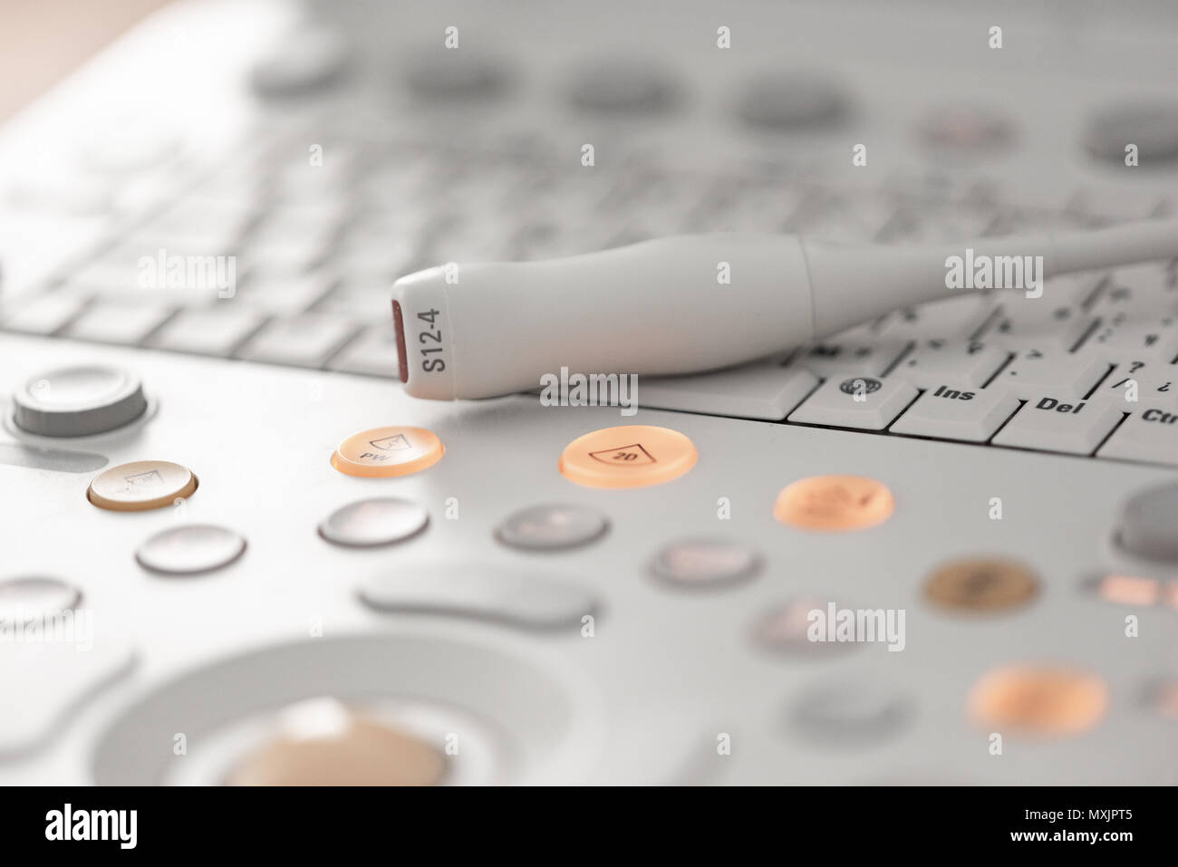 Modern ultrasound machine with sensors Stock Photo - Alamy