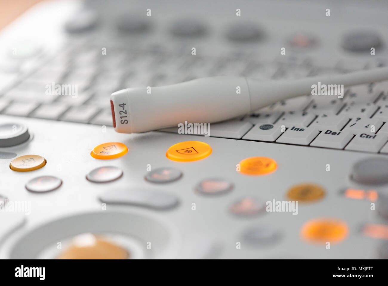 Ultrasoundmachine hi-res stock photography and images - Alamy