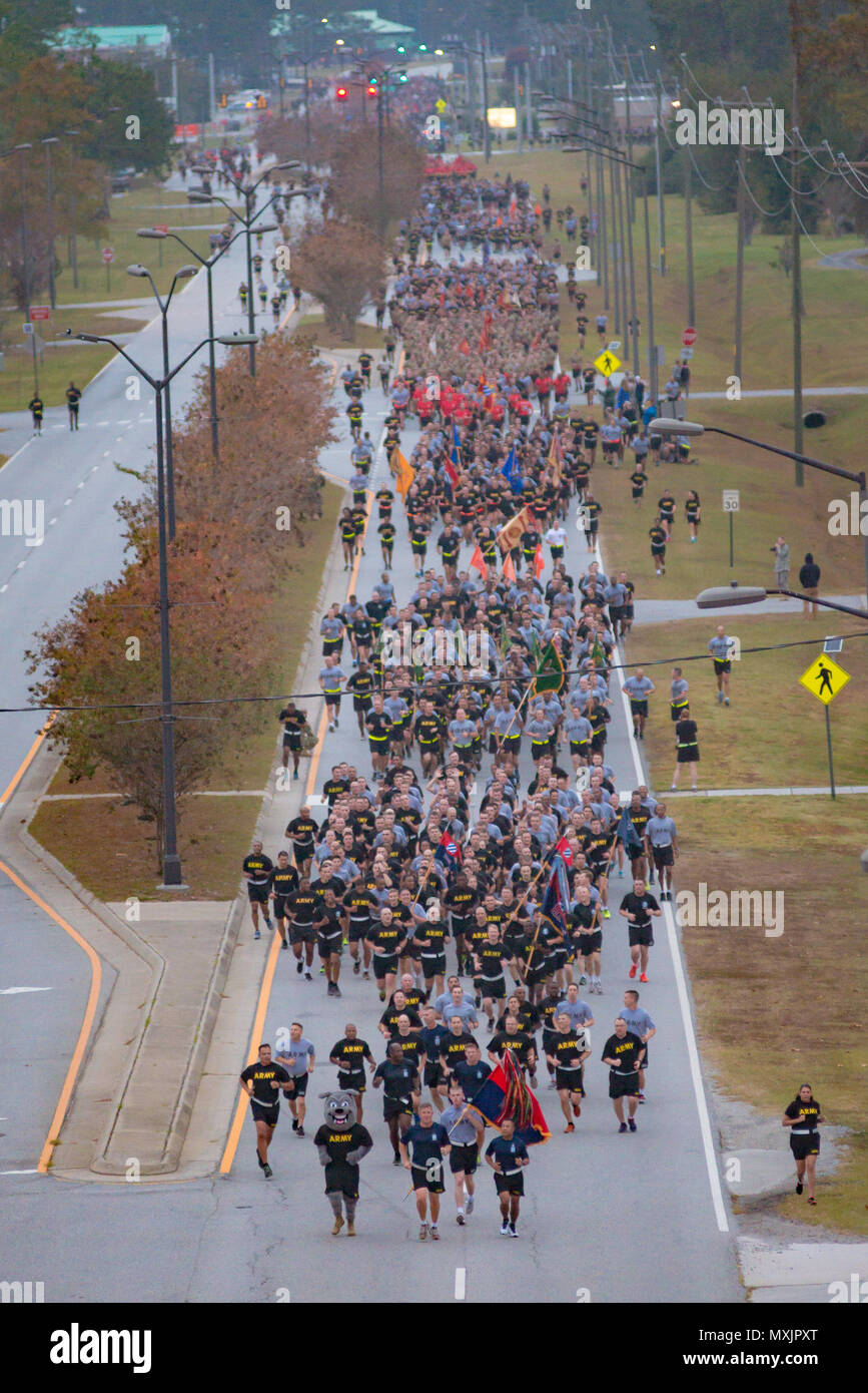 Maj. Gen. Jim Rainey leads the 3rd Infantry Division throughFort ...