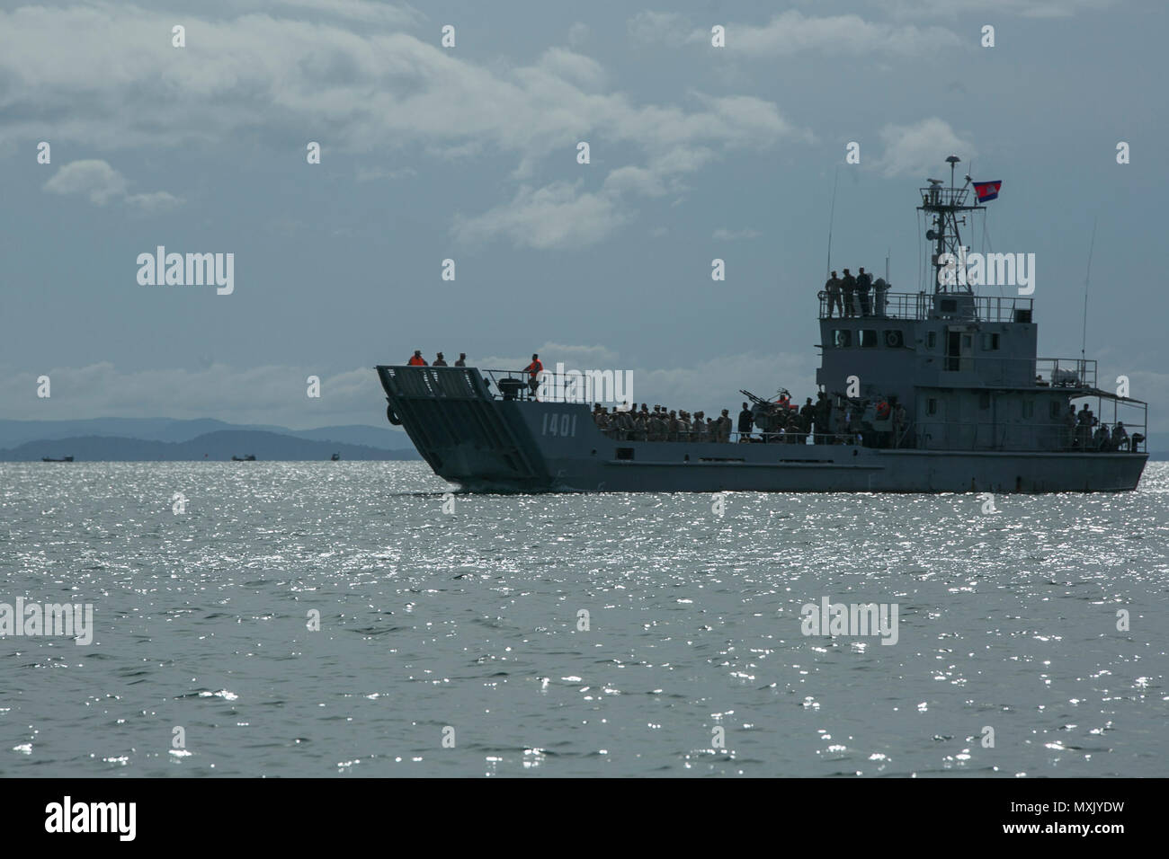Royal navy lcu landing craft hi-res stock photography and images - Alamy