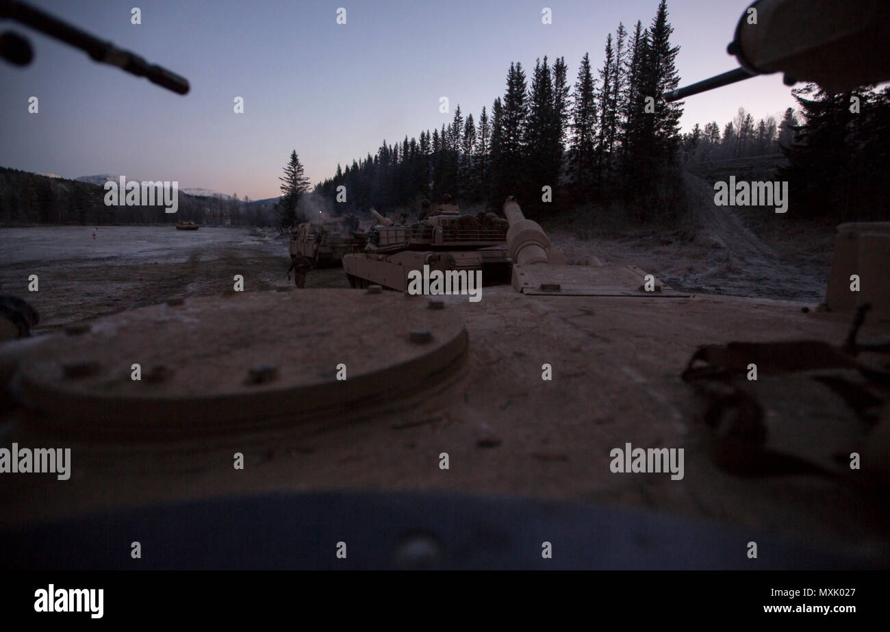 U.S. Marines practice cold weather driver training in the M1 Assault ...