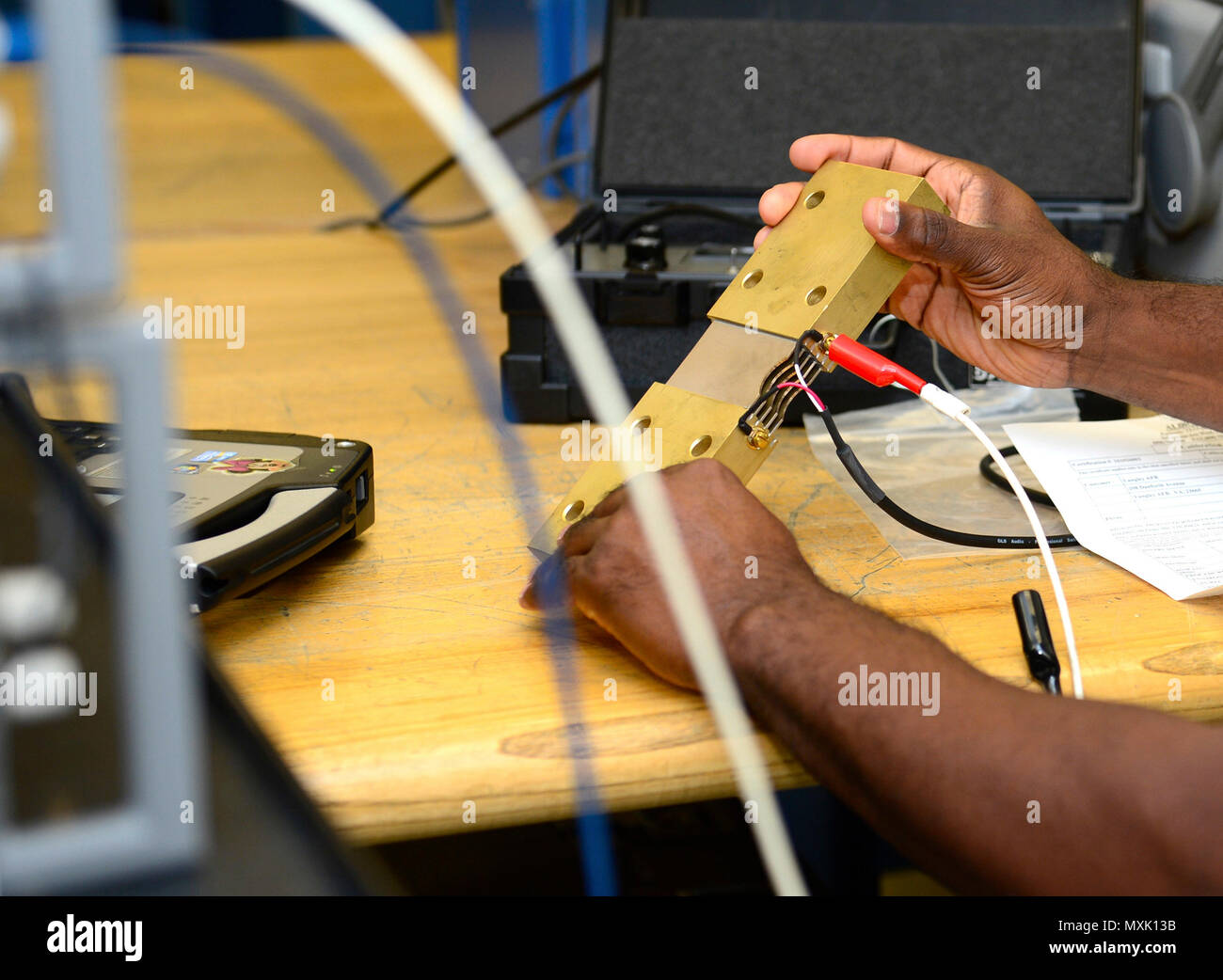 Va shunt hi-res stock photography and images - Alamy