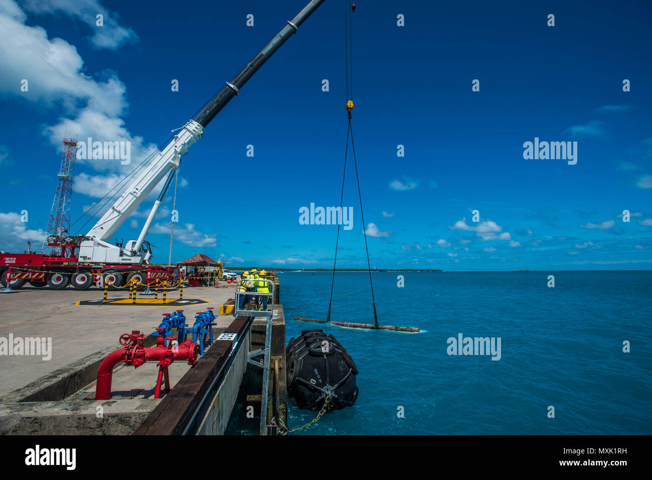 Members of Underwater Construction Team (UCT) 2’s Construction Dive ...
