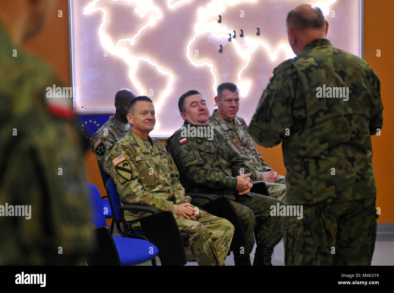 Lt gen leszek surawski hi-res stock photography and images - Alamy