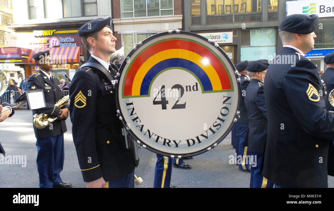 42nd Rainbow Division High Resolution Stock Photography and Images - Alamy