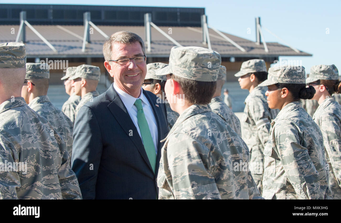 Secretary of Defense Ash Carter speaks with Air Force trainees during a ...