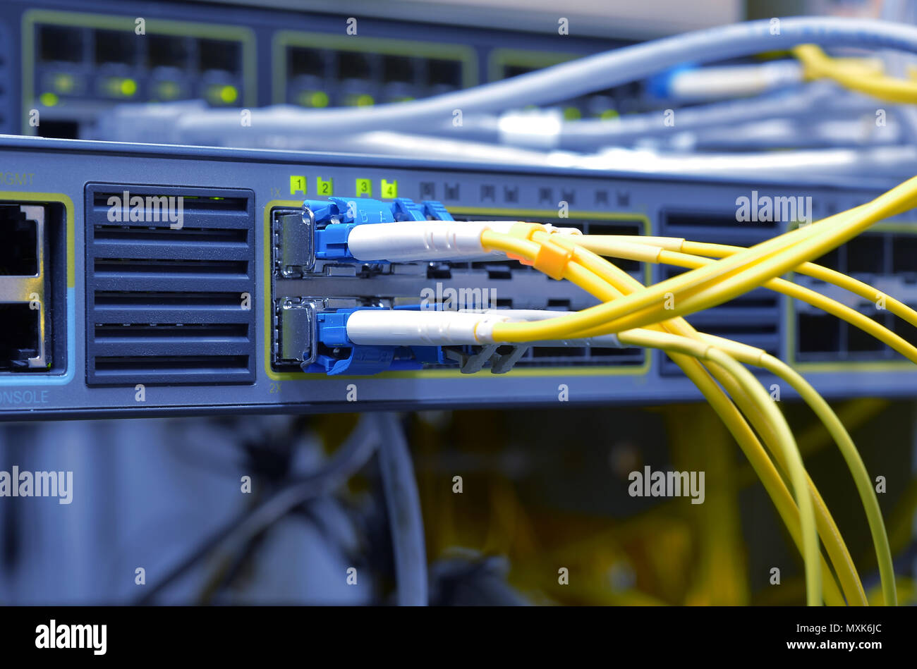 Fiber optic hub hi-res stock photography and images - Alamy