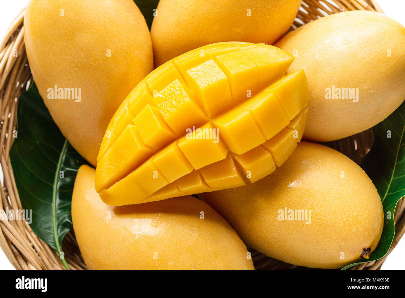 fresh Yellow mango Beautiful Skin isolate Stock Photo - Alamy