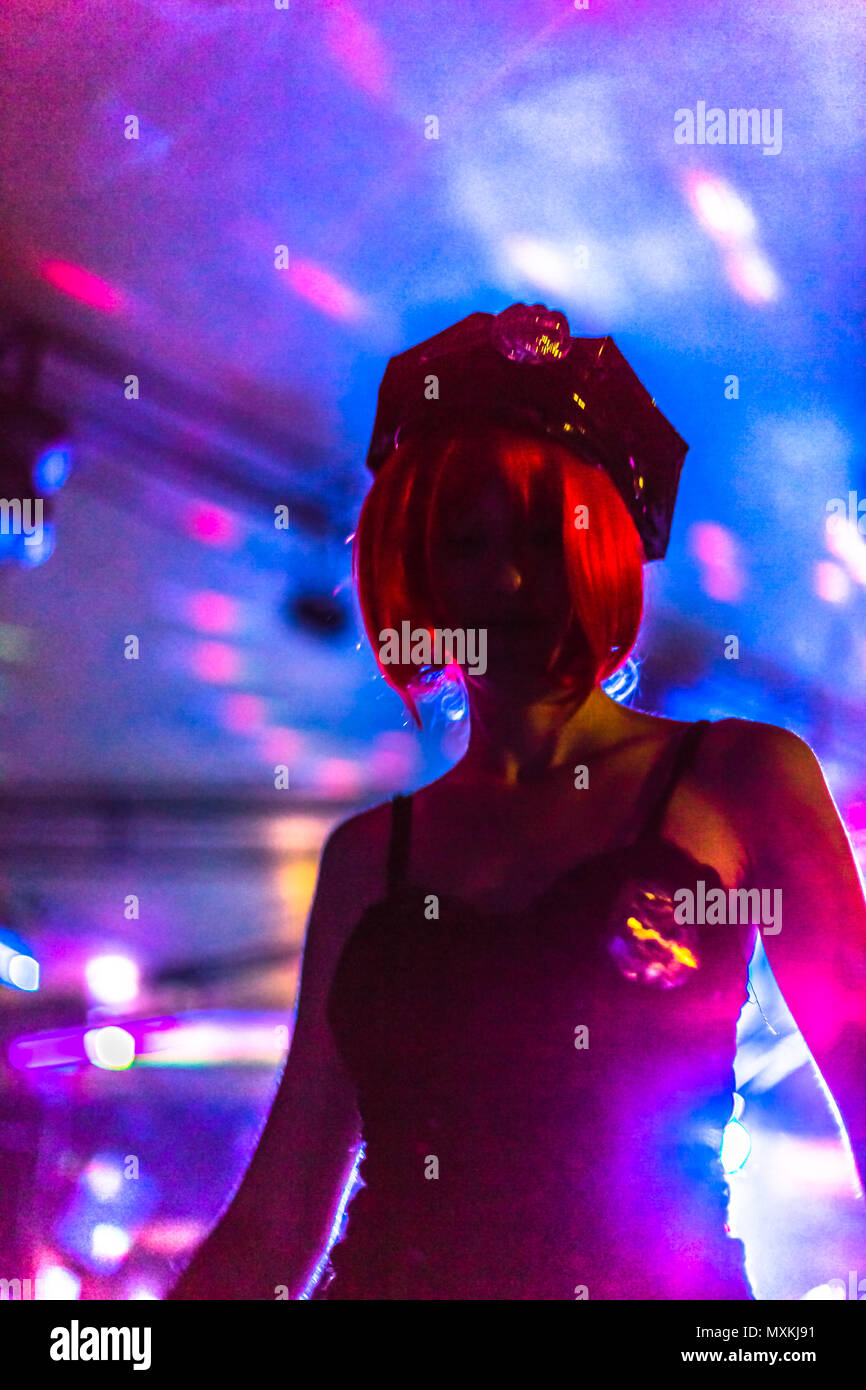 Pink disco ball hi-res stock photography and images - Alamy