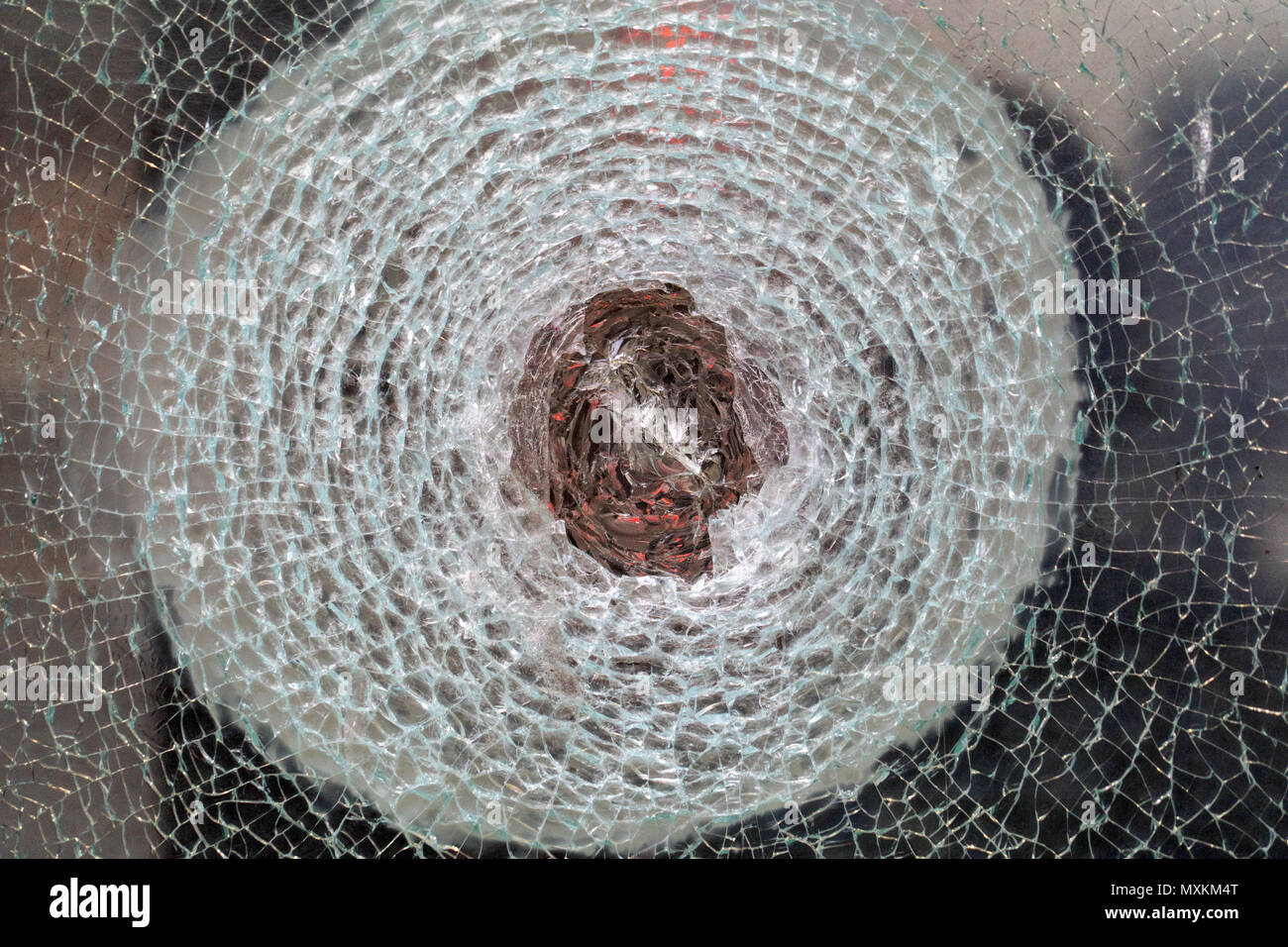 Bulletproof glass hi-res stock photography and images - Alamy