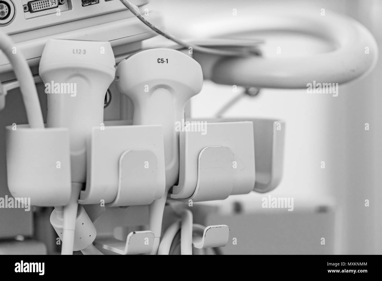 Modern ultrasound machine with sensors Stock Photo - Alamy