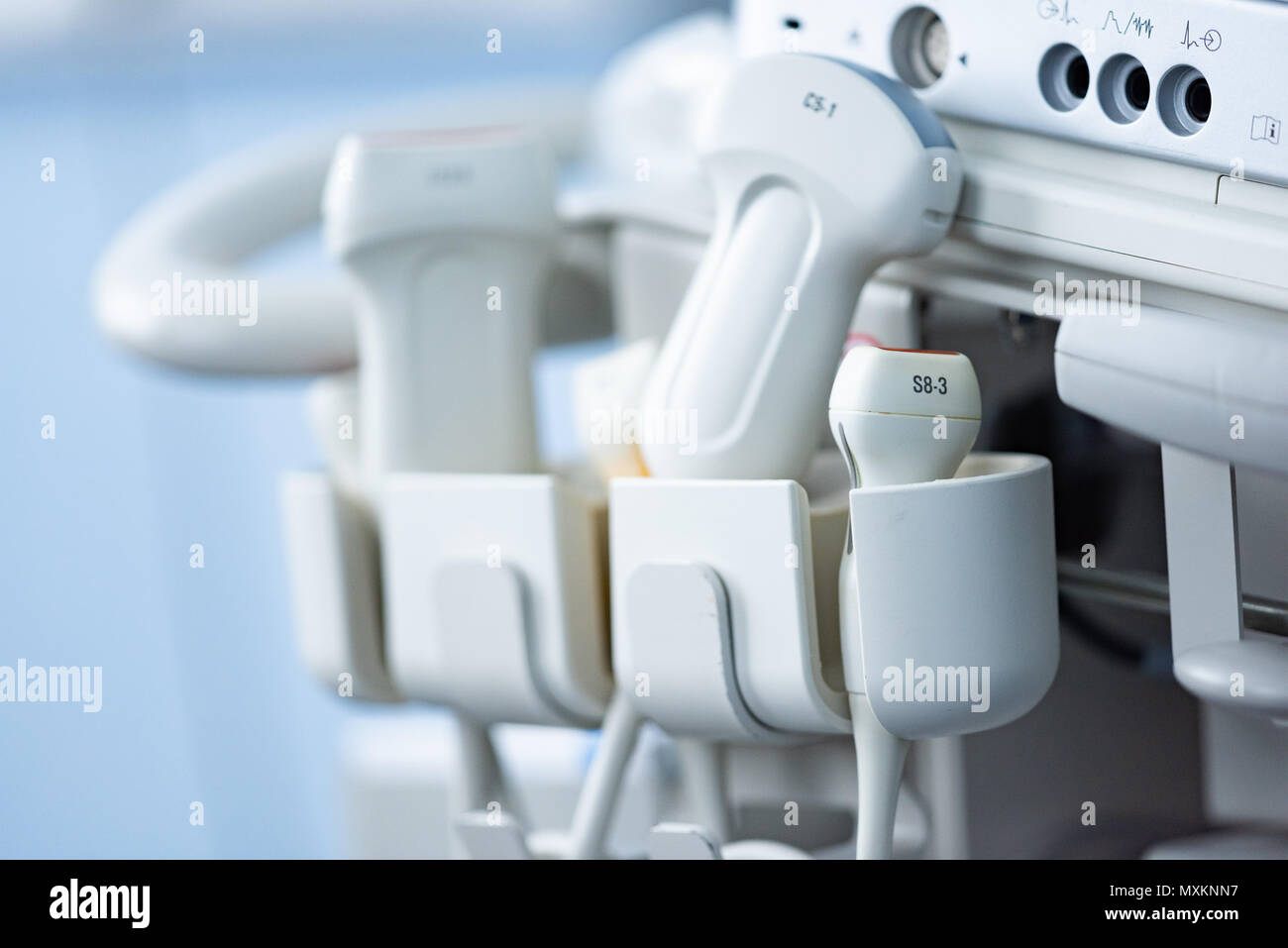 Ultrasoundmachine hi-res stock photography and images - Alamy