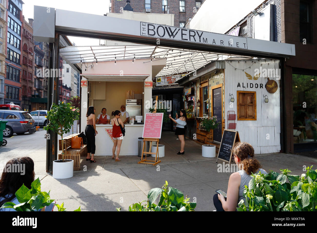 The Bowery Market 348 Bowery New York Ny Exterior Storefront Of A