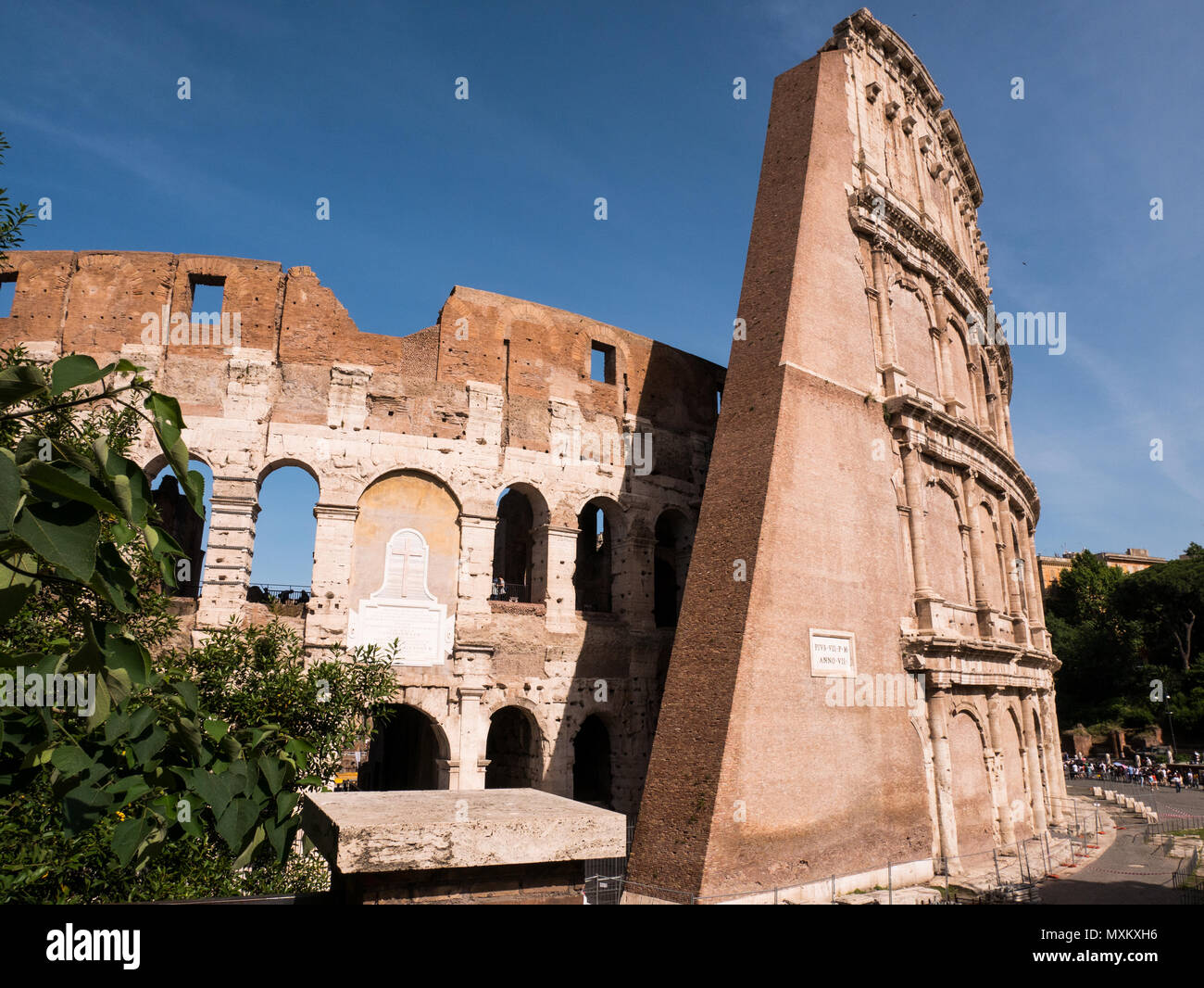 Colosseum rome architecture history hi-res stock photography and images ...