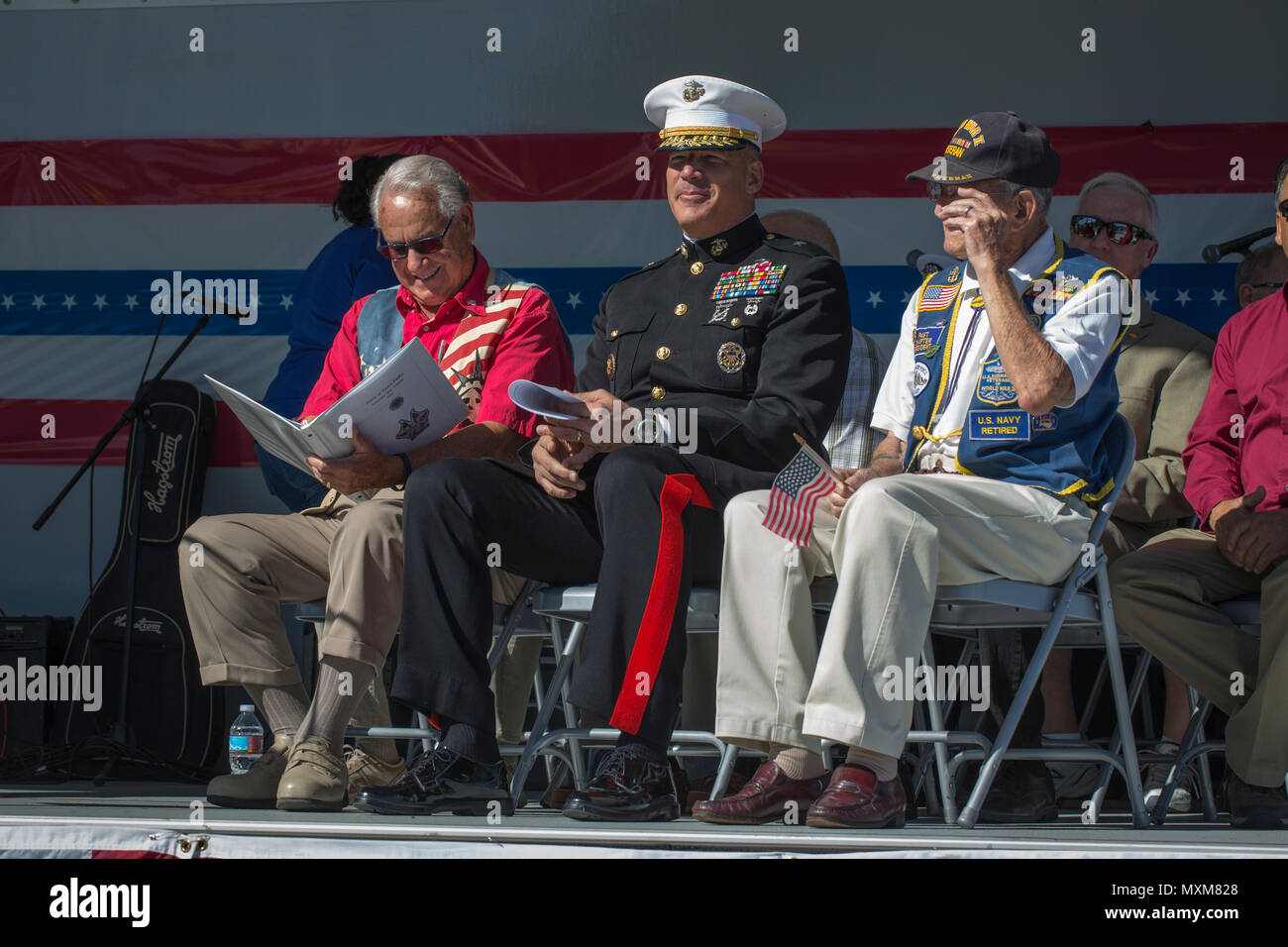 From left to right, Bob Leone, mayor of Yucca Valley, Calif.; Brig. Gen ...