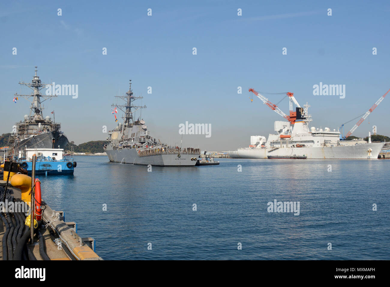 Missile range instrumentation ship hi-res stock photography and images ...