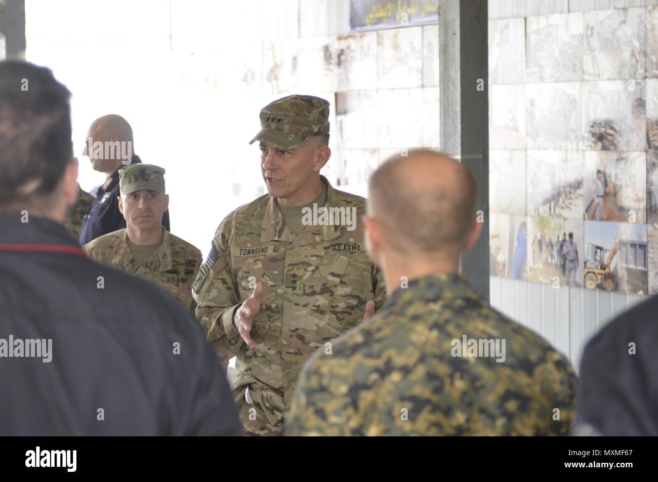 Lt. Gen. Stephen Townsend and Command Sgt. Maj. Benjamin Jones of ...