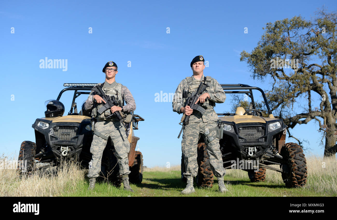 Beale air force base gate hi-res stock photography and images - Alamy