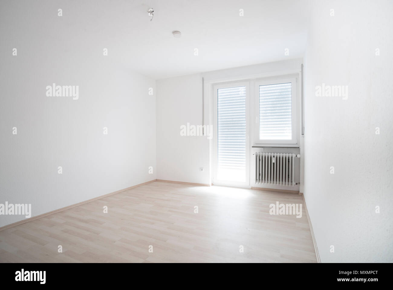 Investment flat hi-res stock photography and images - Alamy