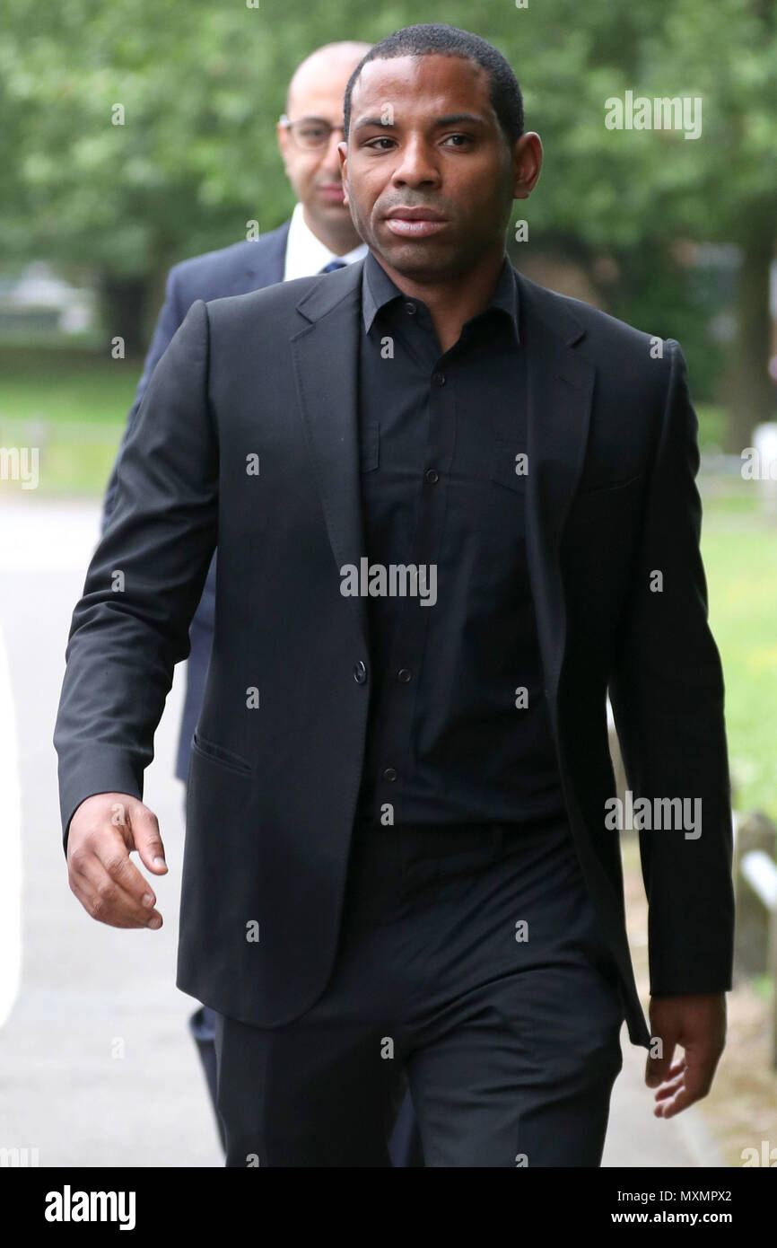 Jason puncheon captain hi-res stock photography and images - Alamy