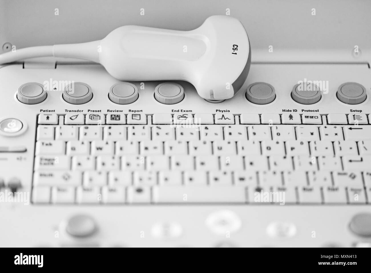 Ultrasoundmachine Black and White Stock Photos & Images - Alamy