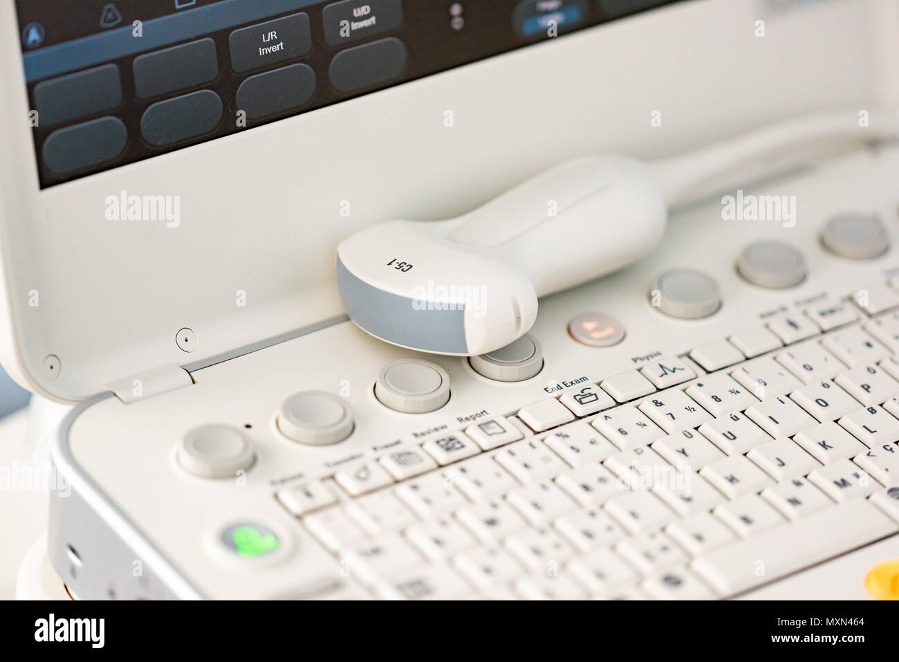 Ultrasoundmachine hi-res stock photography and images - Alamy