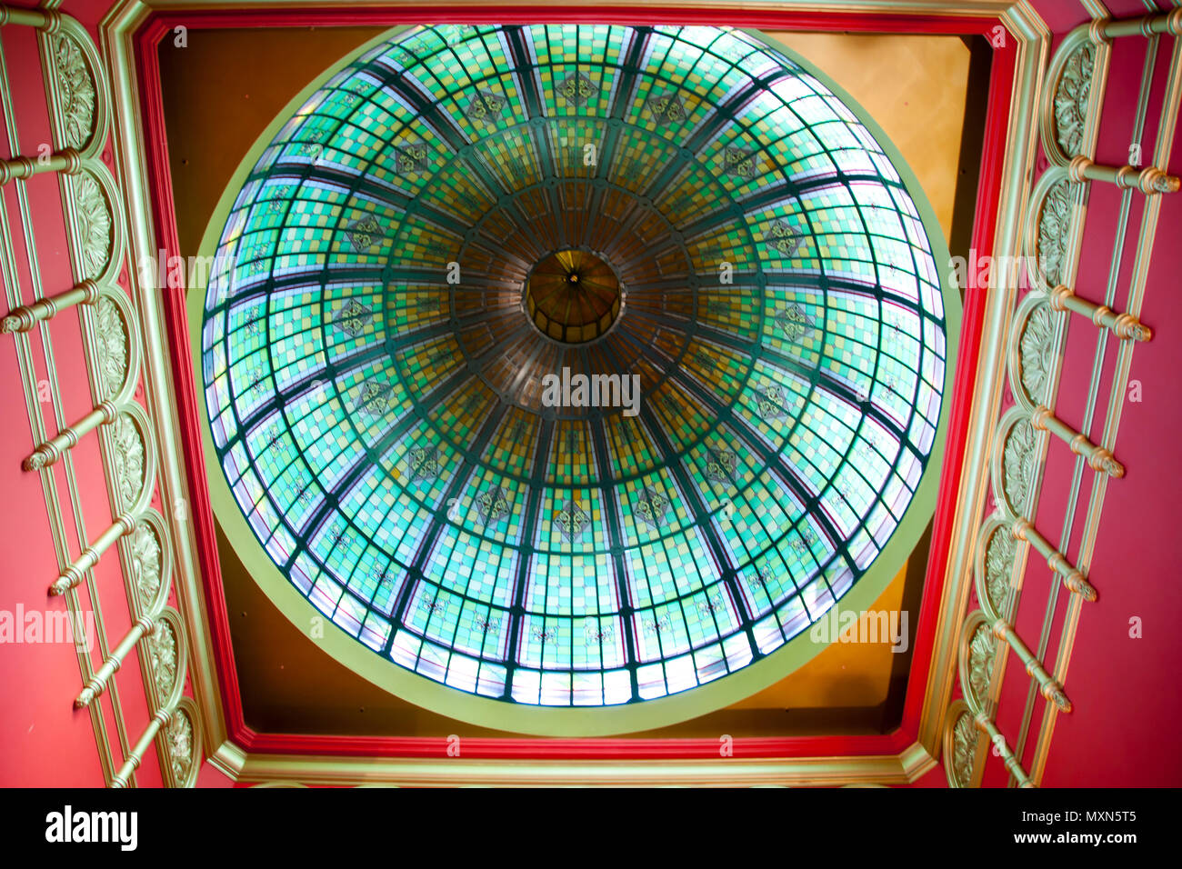 Qvb building sydney staircase hi-res stock photography and images - Alamy