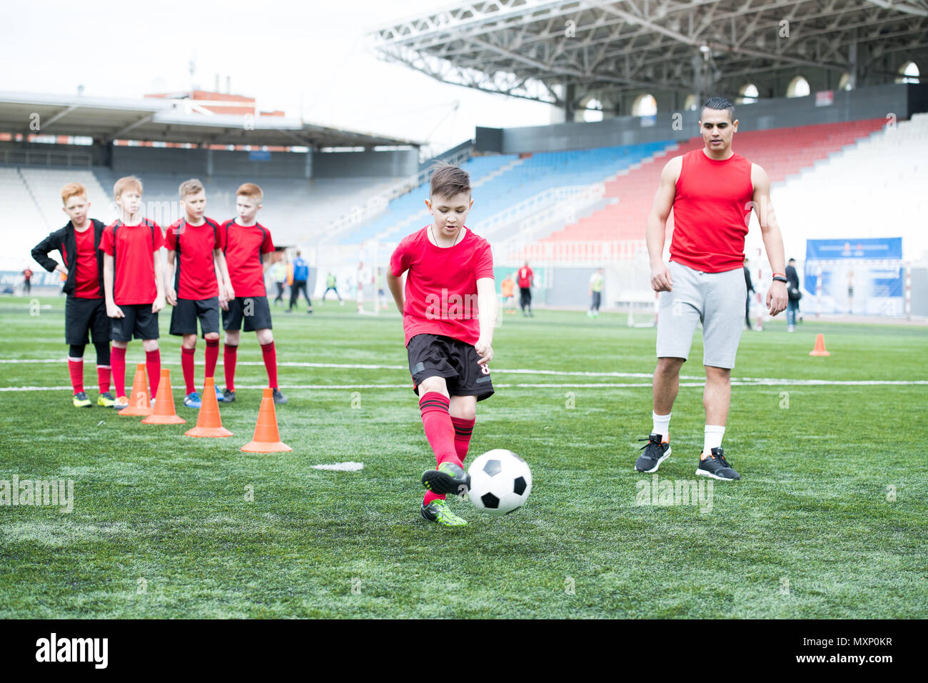 Pe exercises hi-res stock photography and images - Alamy