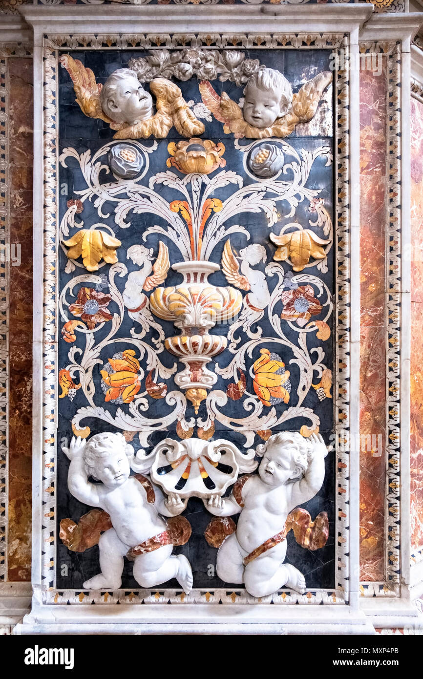 Putti angels hi-res stock photography and images - Alamy