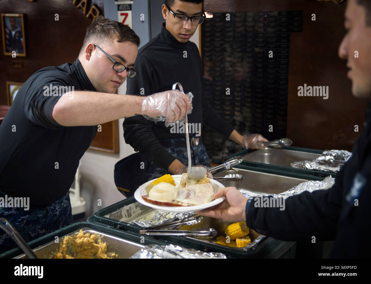 161124-N-WF272-017 SASEBO, Japan (Nov. 24, 2016) Seaman Apprentice ...