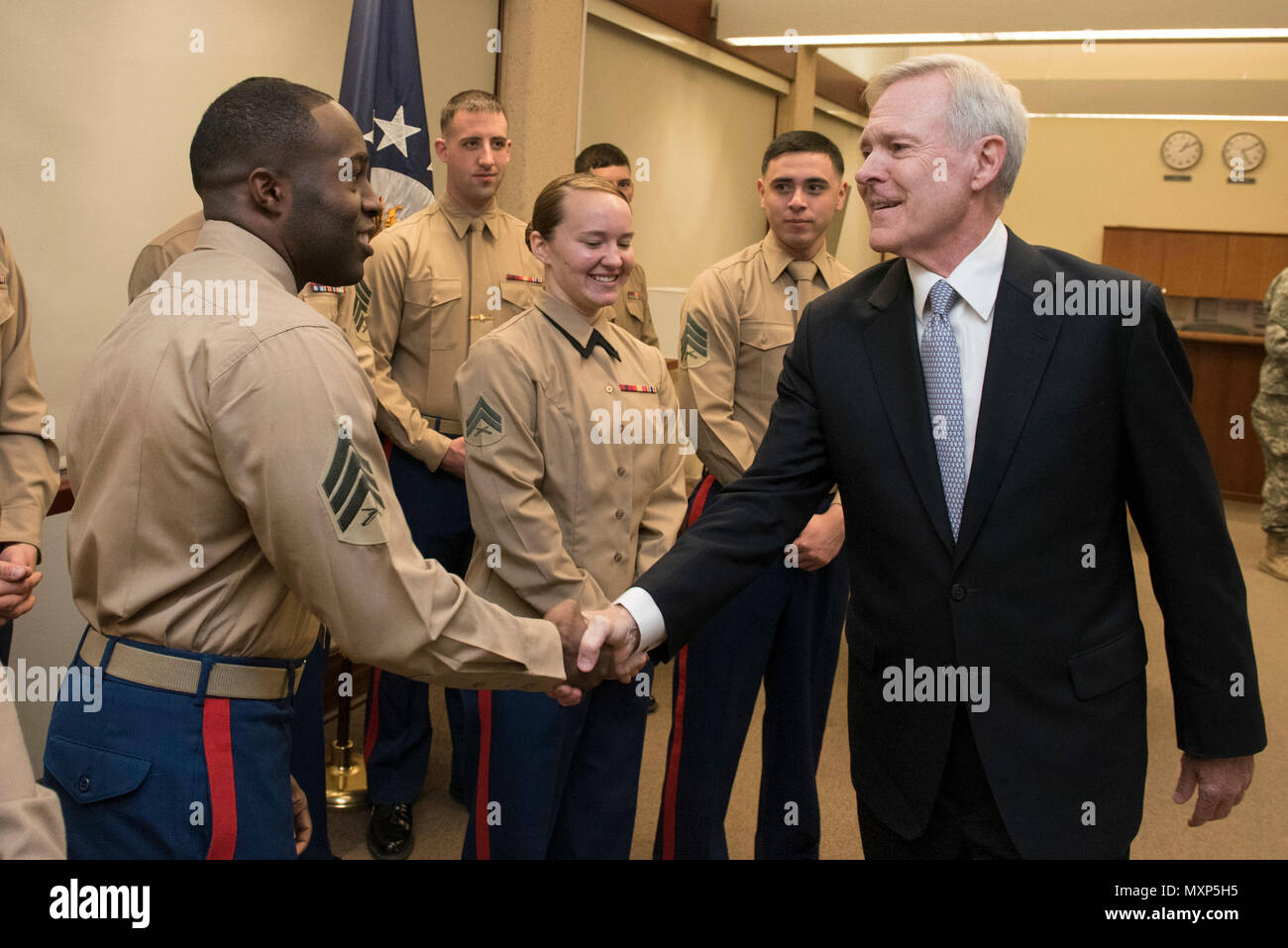 Embassy riyadh hi-res stock photography and images - Alamy