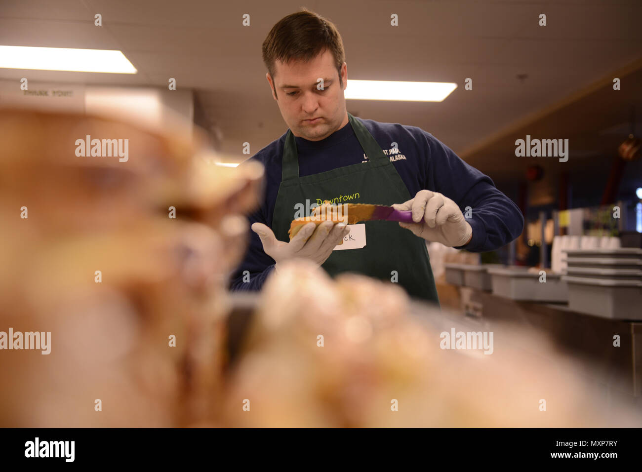 Downtown soup kitchen hope center hi-res stock photography and images ...