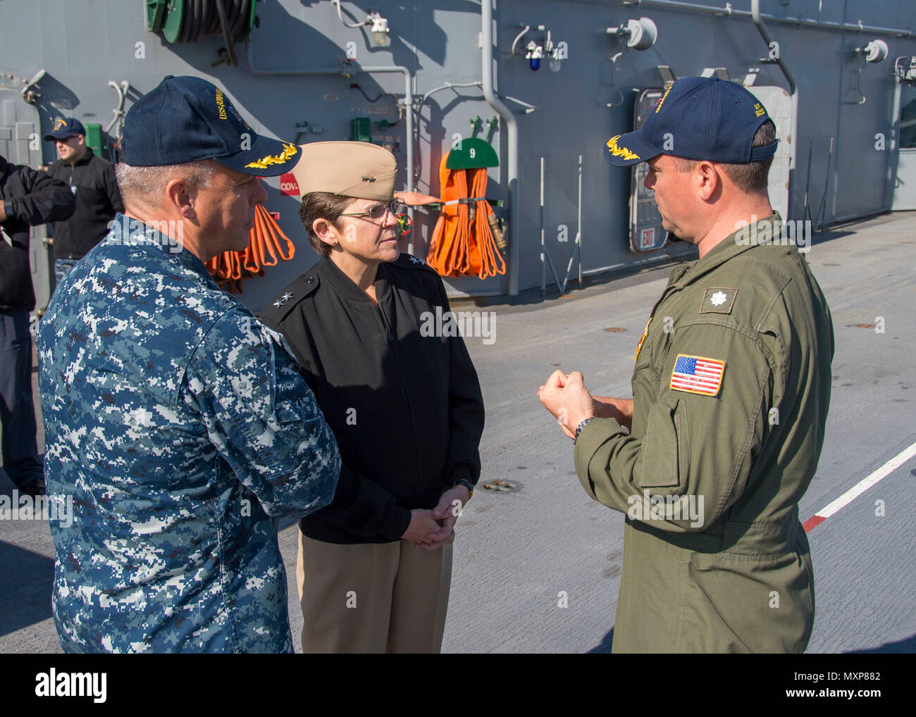 161129-N-TH560-151 SASEBO, Japan (Nov. 29, 2016) Cmdr. Jason Stumpf ...