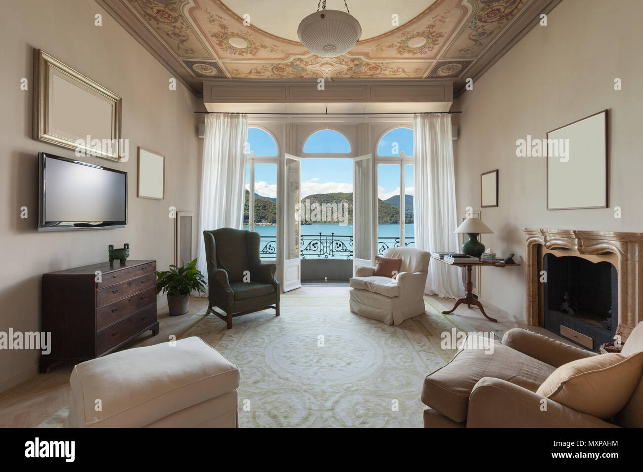 Old luxury hotel room hi-res stock photography and images - Alamy