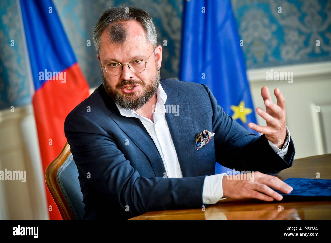 Digitisation hi-res stock photography and images - Alamy